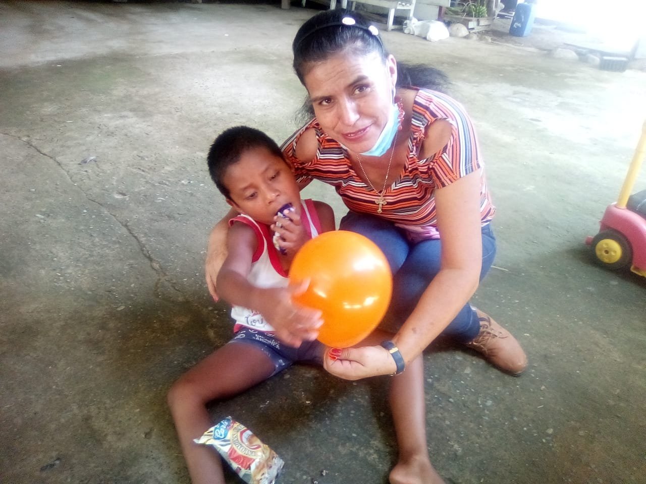 Special Needs Support for Kids and Teenagers in Ecuador - Volunteer Overseas with IVI